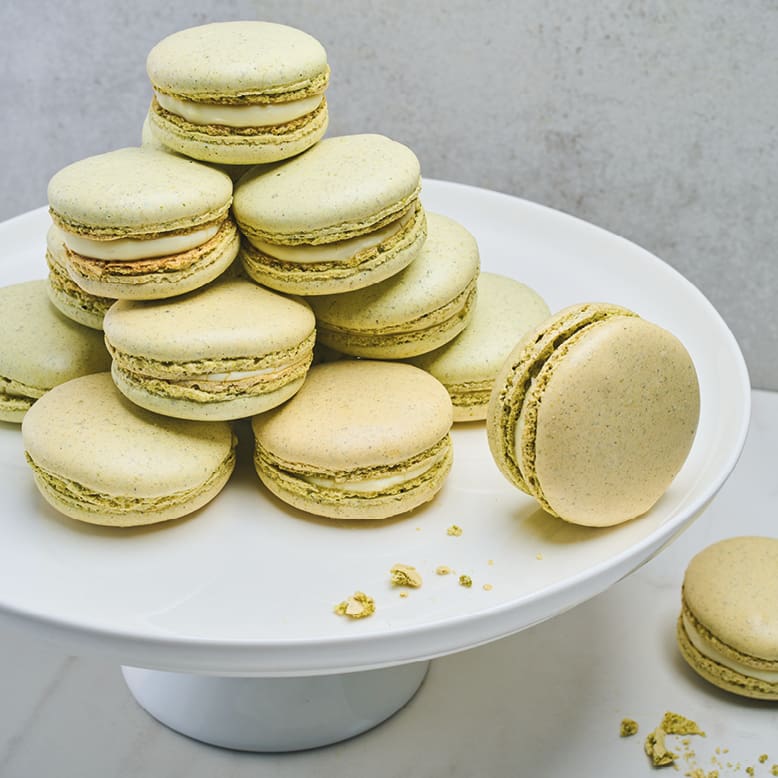 Pistachio macarons - Bel Foodservice | Global